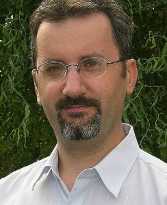 Kapcsolat – Referenciák - EllenorzottMunkaido.hu